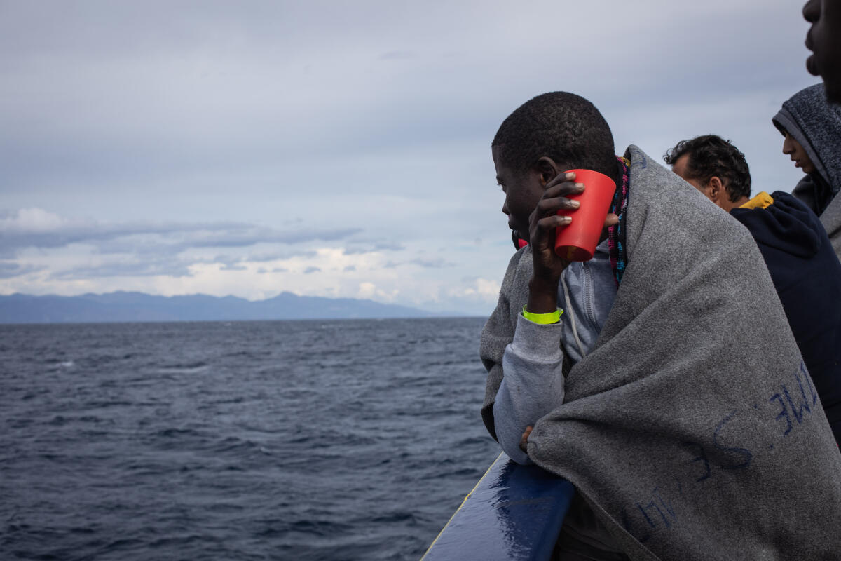 Protect & assist - SOS HUMANITY