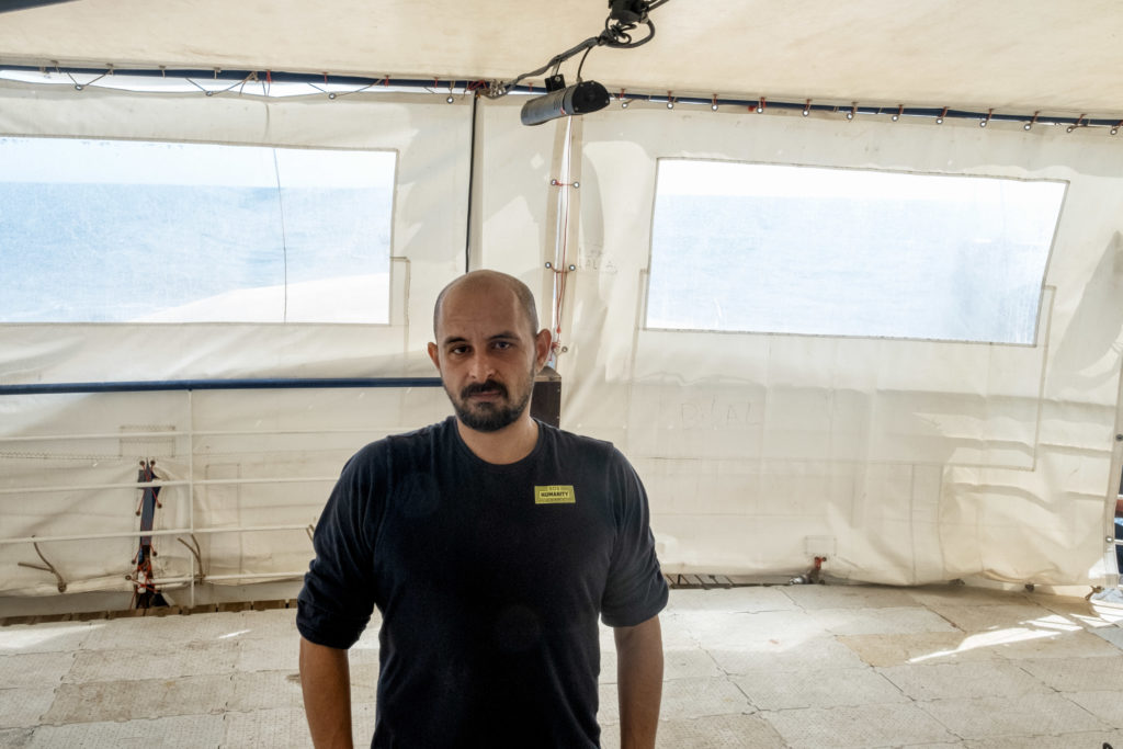 Fares über seine Arbeit als Cultural Mediator an Bord - SOS HUMANITY