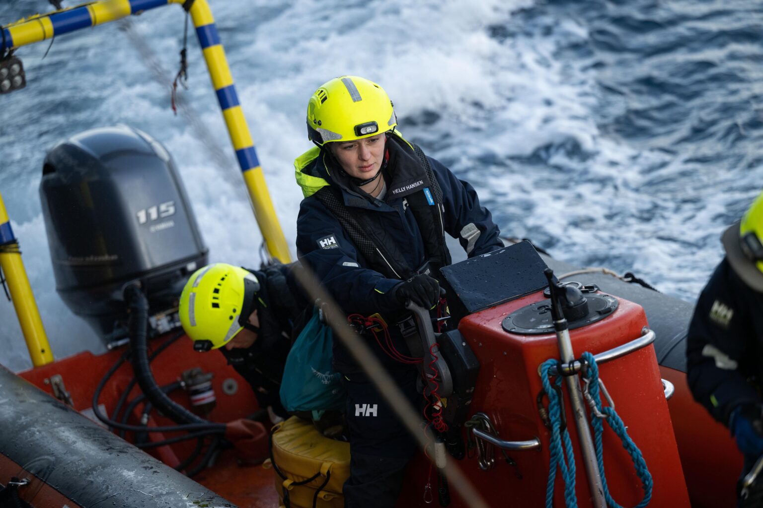 Our crew - SOS HUMANITY